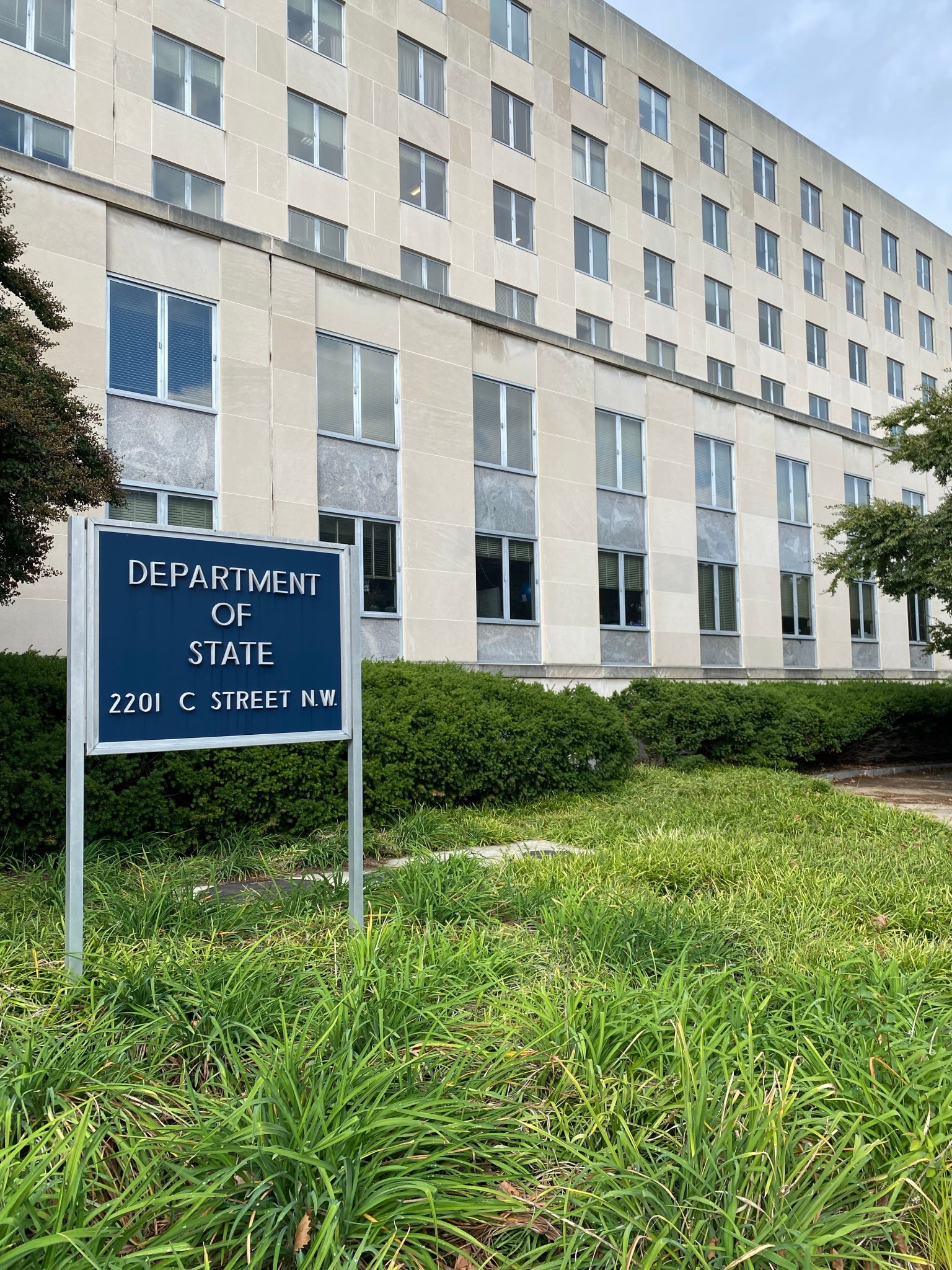 Who’s Who at Main State: A Scavenger Hunt – Collecting Postcards